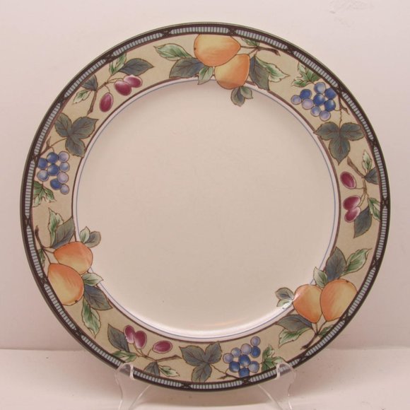 Mikasa | Kitchen | Mikasa Intaglio Garden Harvest Cac29 Dinner Plate 1 ...